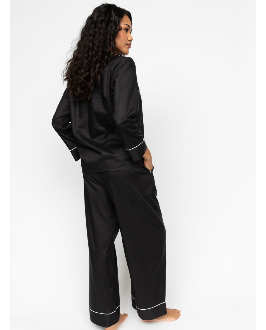 Womens Hotel Pyjamas Black - Cyberjammies